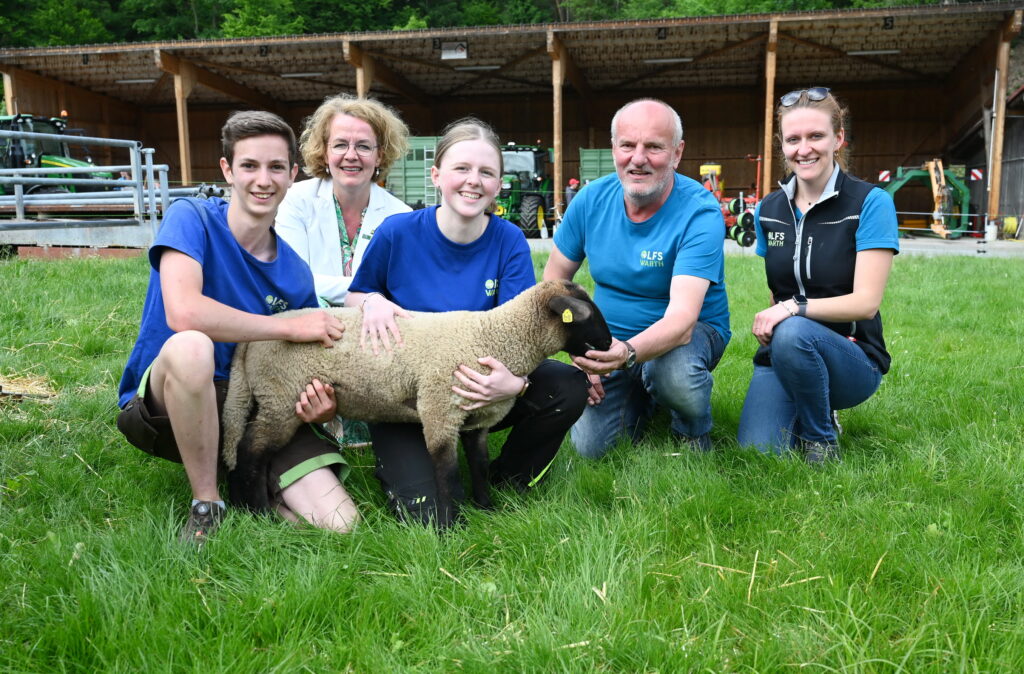 Startseite | LFS Warth